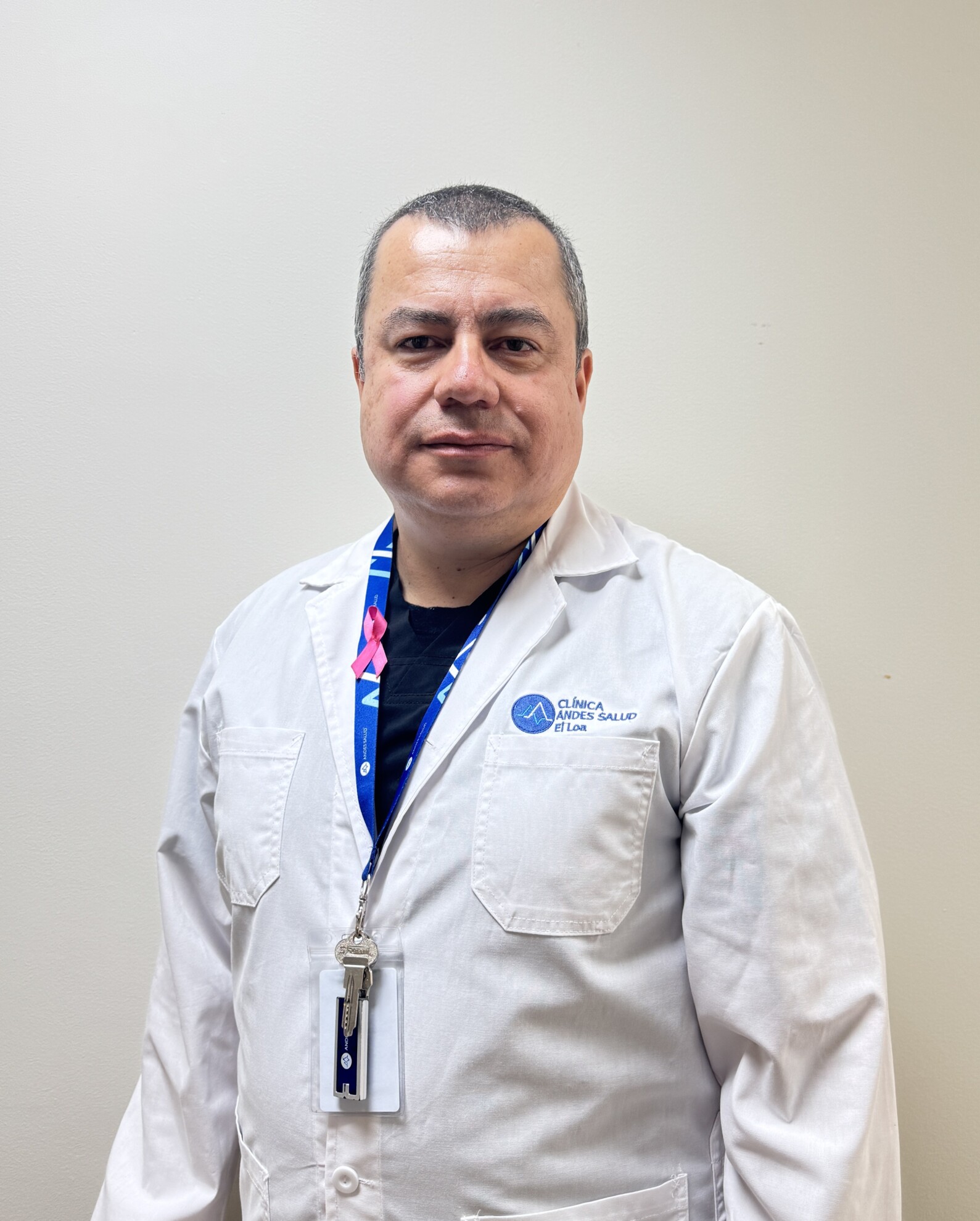 Clínica Andes Salud El Loa da la bienvenida al Dr. Jhon Arenas, nuevo ...